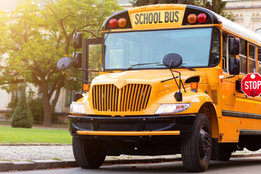 Genius DIYers Are Turning Old Yellow School Buses Into Their Dream ...